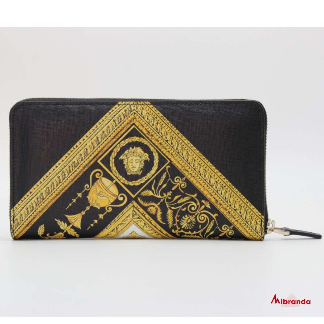 Cartera de VERSACE, negra con estampado.